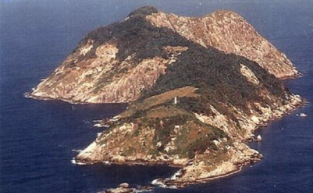 La isla de las serpientes. Queimada Grande: La isla más peligrosa del ...