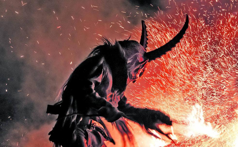 Satanistas en España | Las Provincias