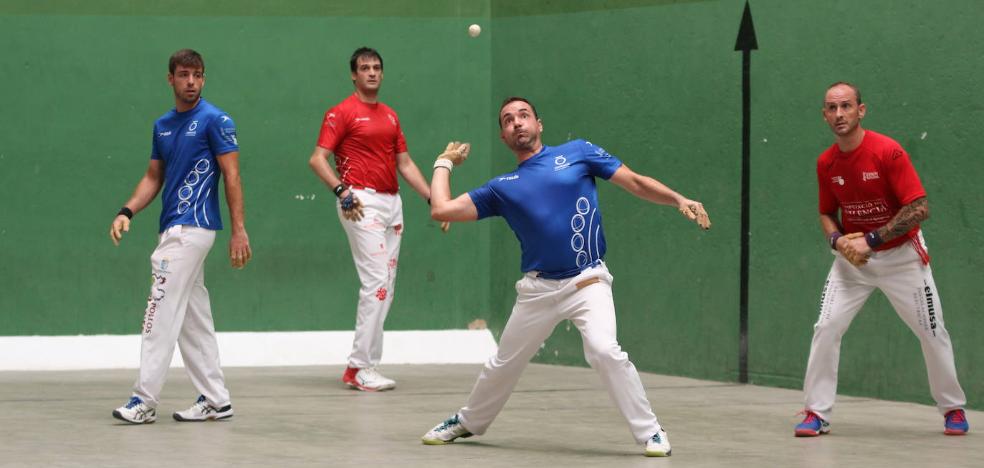 La temporada de frontón empieza con público | Las Provincias