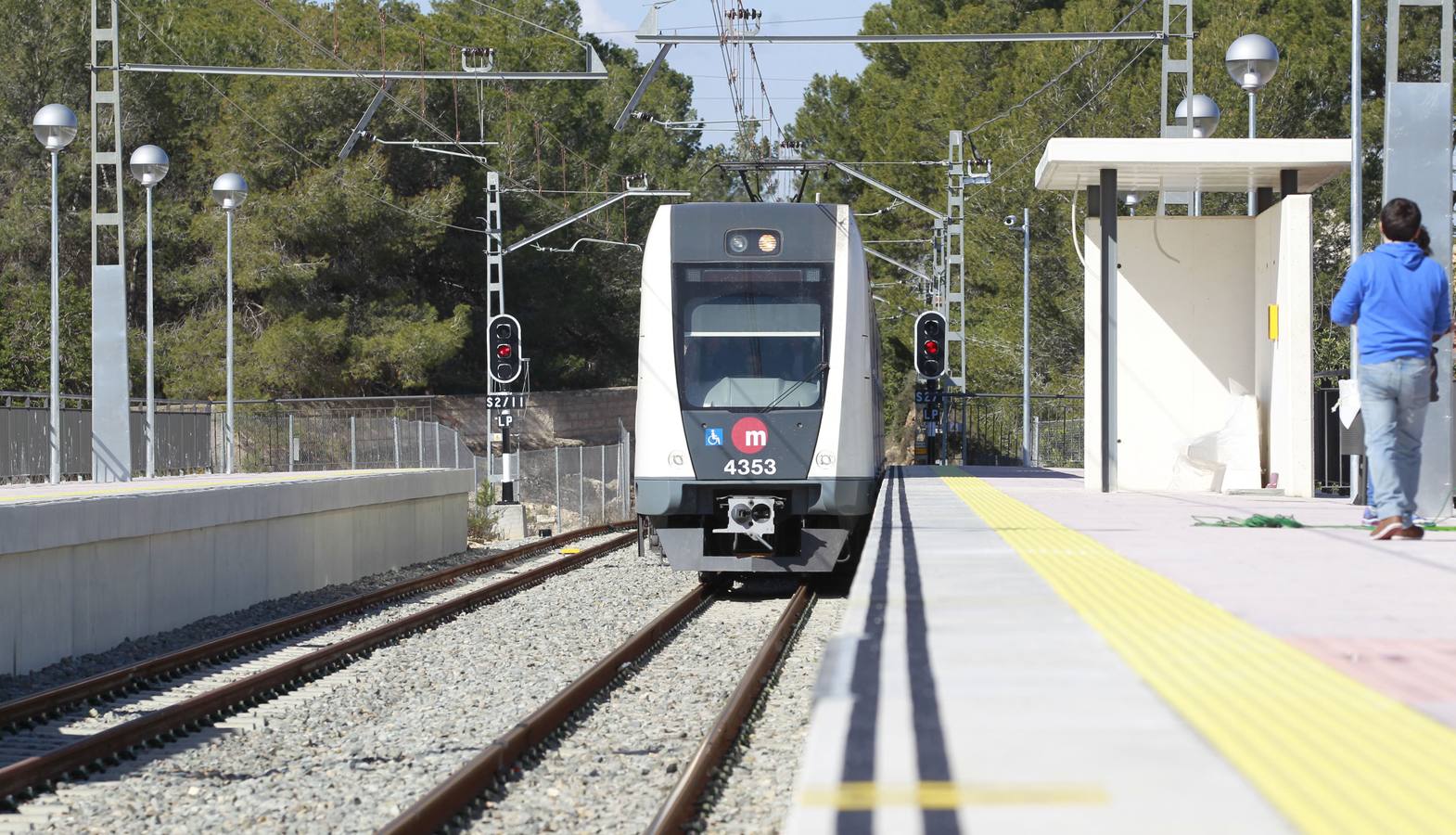 El metro llega a Riba-roja | Las Provincias